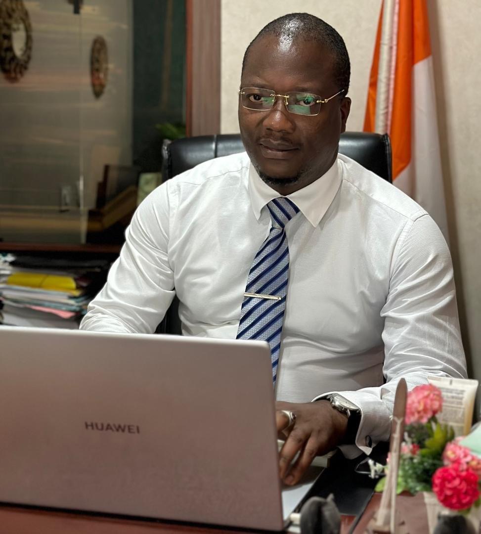 Politique / 𝐐𝐮𝐞𝐥 𝐚𝐯𝐞𝐧𝐢𝐫 𝐩𝐨𝐥𝐢𝐭𝐢𝐪𝐮𝐞 𝐩𝐨𝐮𝐫 𝐃𝐚𝐧𝐚𝐧é ? 𝐋𝐚 𝐣𝐞𝐮𝐧𝐞𝐬𝐬𝐞 𝐬𝐚𝐜𝐫𝐢𝐟𝐢é𝐞 ...